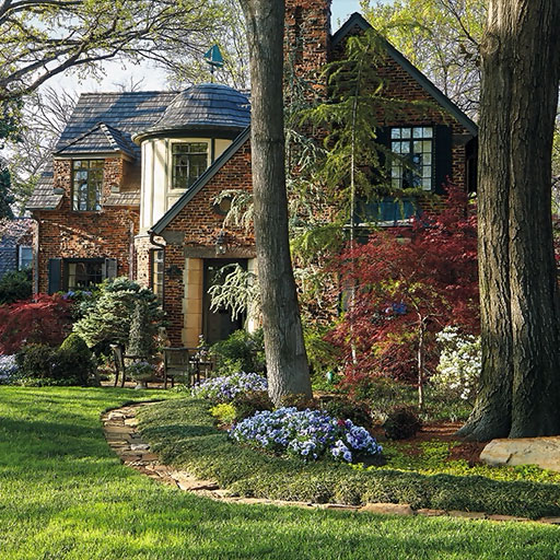 Simply stunning spring garden | Garden Gate