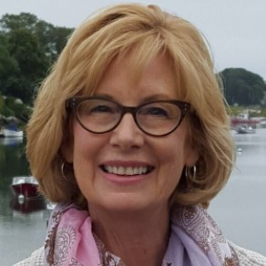 Holly Hitchcock Furtado, of Riverside, Dies at 67 | Go Local Prov