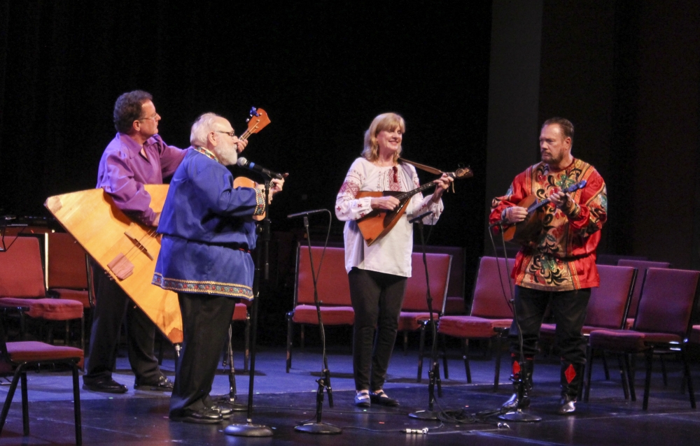 Russian folk music ensembles play balalaikas, domras - Indiana Daily ...