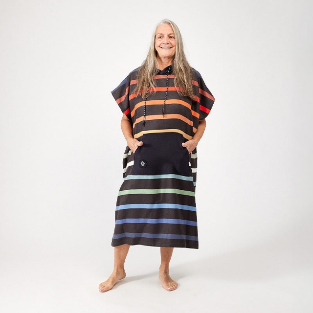 Nomadix / Changing Poncho: Pinstripes Multi