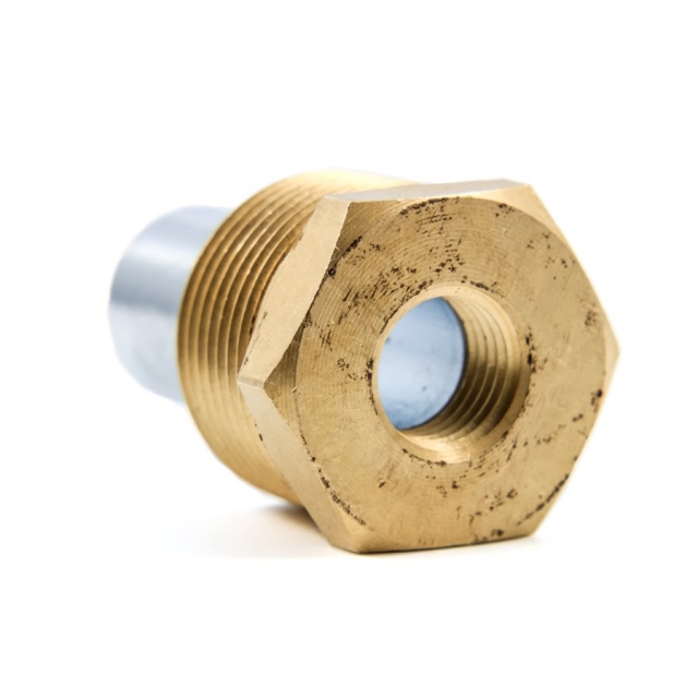 Camco / Hybrid Heat Replacement Bushing w/Flow-Through Anode 3/4"