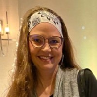 Laura Raney email address & phone number | Cambro Manufacturing ...