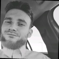 Thomas Noga Email & Phone Number | UNIQLO Sale associate Contact ...