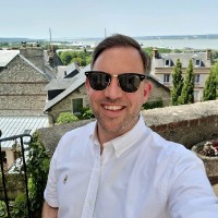 Stuart Hodgkinson Email & Phone Number | Vodafone Store Manager Contact ...