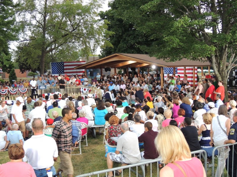 "YOU GET TO BE THE TIE-BREAKER!" Obama Campaign Stops in Parma - Parma ...