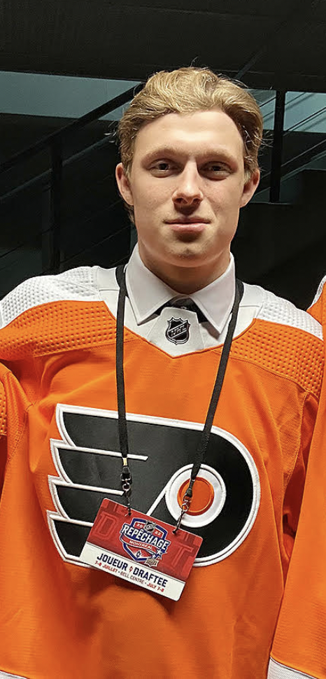 Flyers Prospect Alex Bump Will Transfer From Vermont