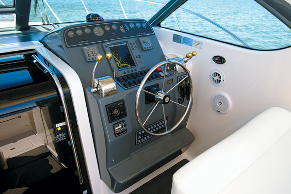 Tiara 3200 Open - Power & Motoryacht