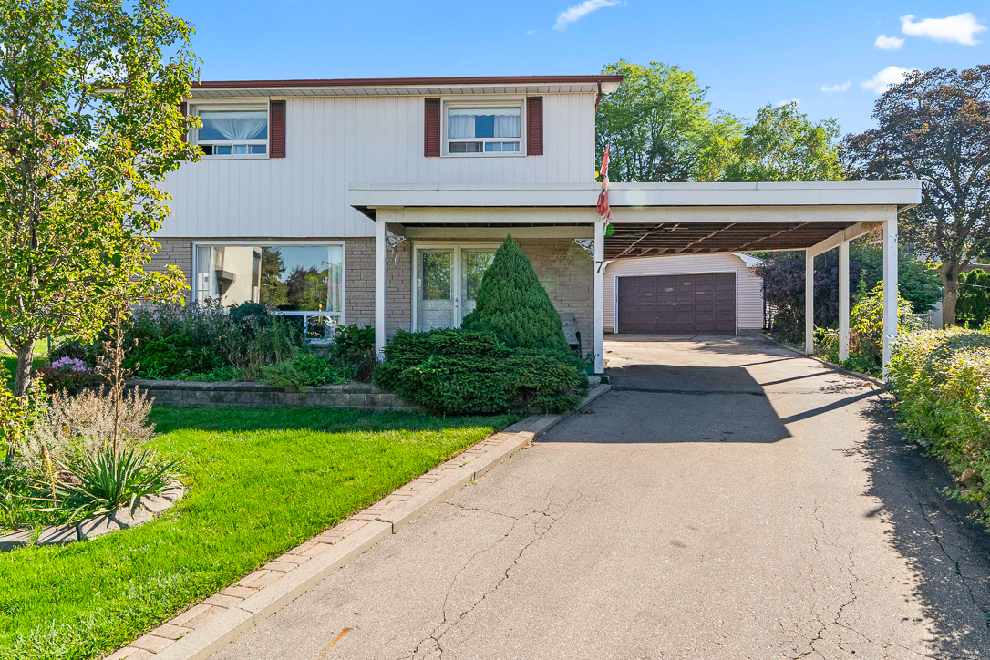 7 Delverton Place, Toronto | Regan Irish