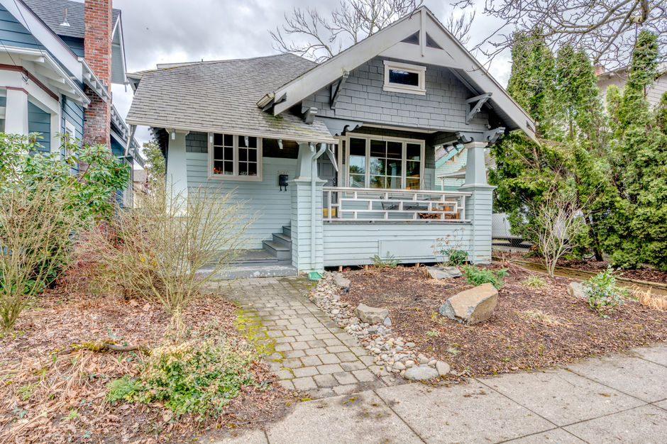 3916 SE Harrison St Portland, Oregon by Danni Duggan