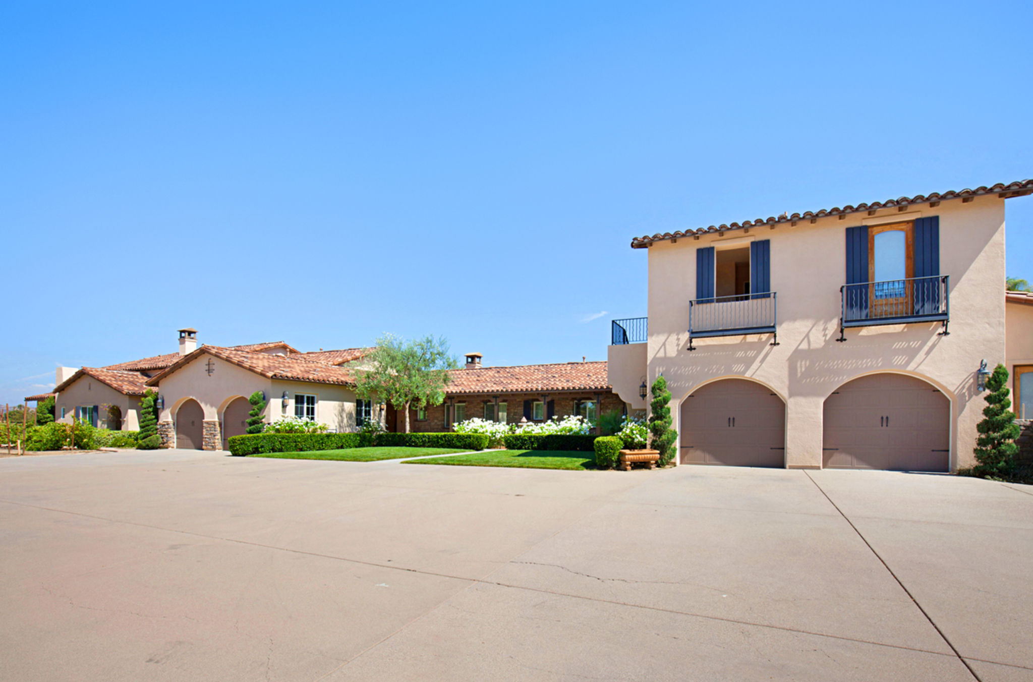 33413 Susan Grace Ct Temecula, California by Janene Hogan