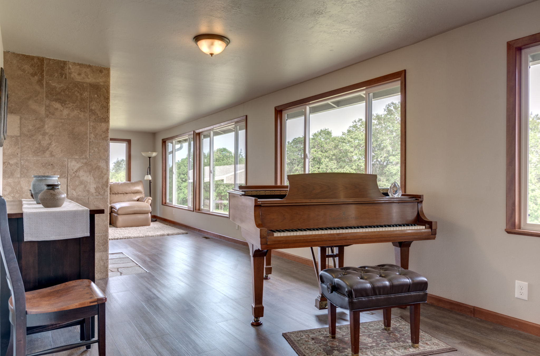 34232 SW Ladd Hill Rd Wilsonville, Oregon