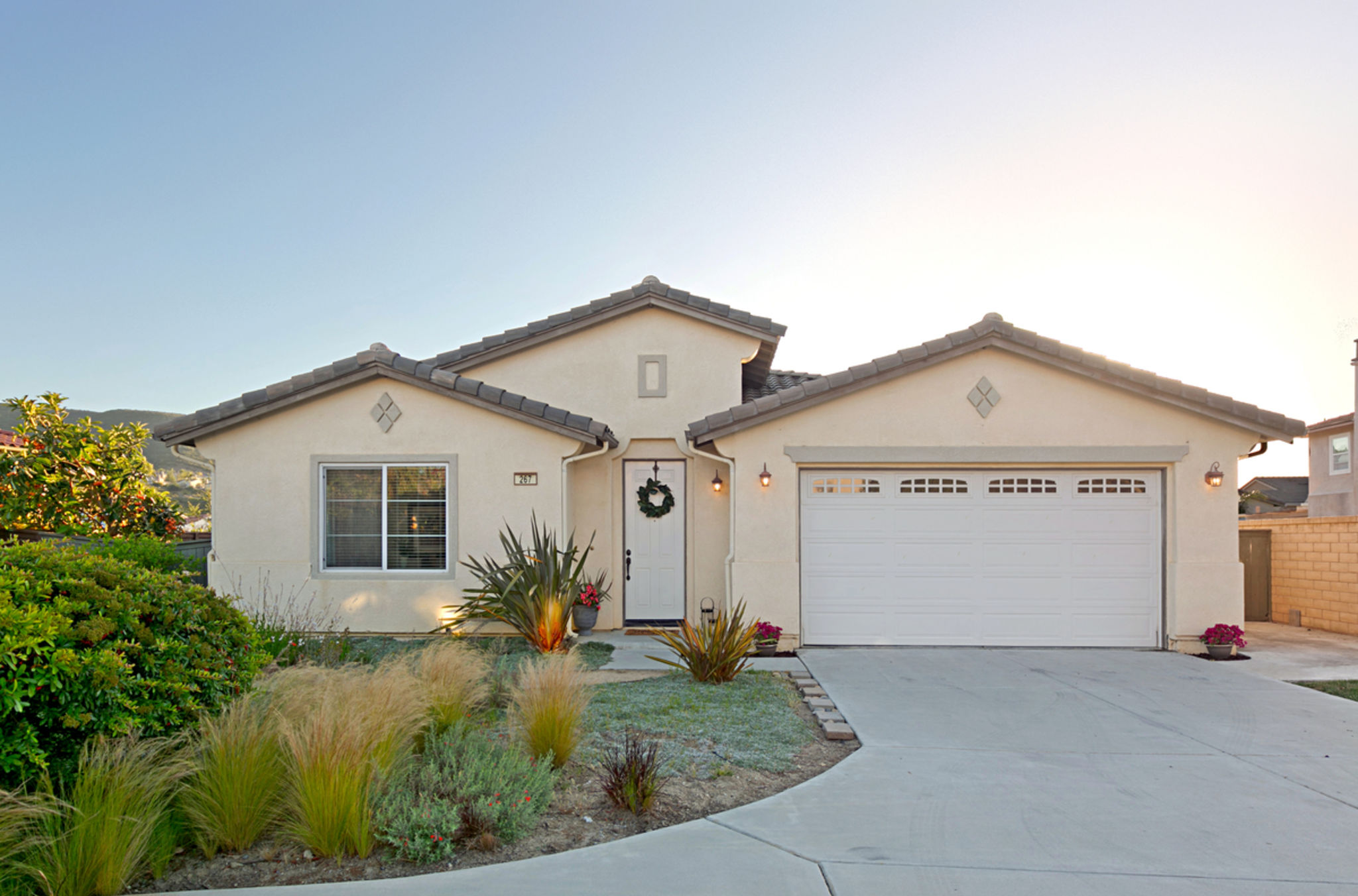 267 Violet Ave San Marcos, California by Barrie & AnneMarie Crake