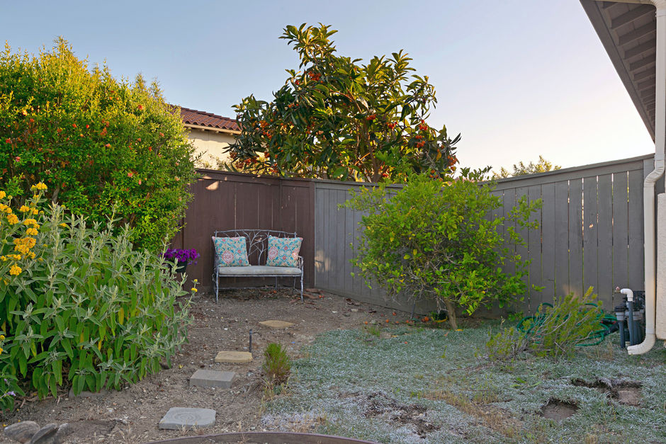 267 Violet Ave San Marcos, California by Barrie & AnneMarie Crake