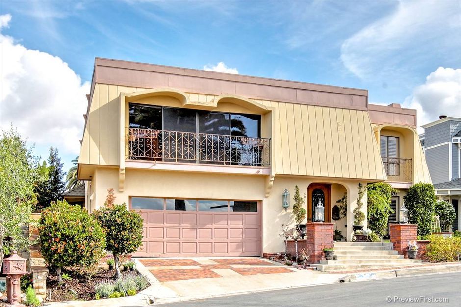 4017 Calle Lisa San Clemente, California by Doug Echelberger