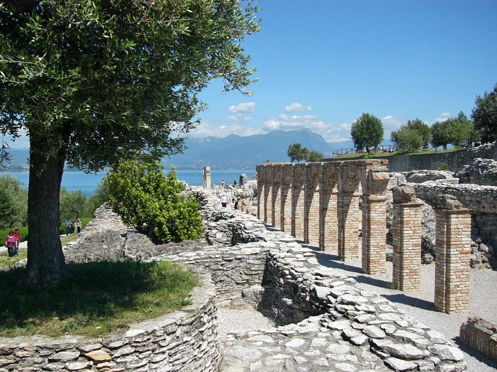 Urlaub Sirmione: Aktuelle Informationen für Ihren Urlaub Sirmione in ...