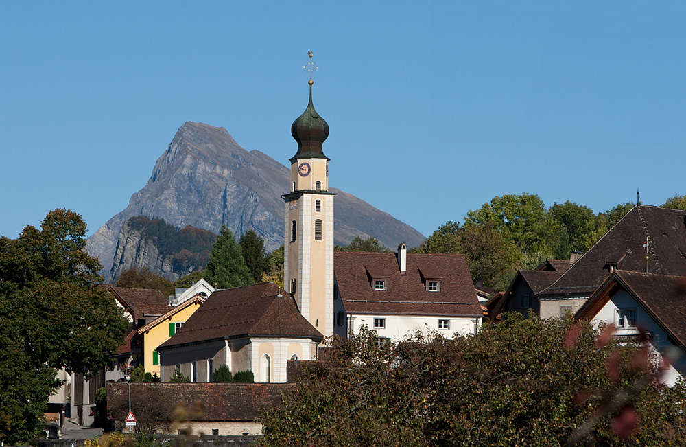 Urlaub Jenins: Aktuelle Informationen für Ihren Urlaub Jenins in der ...