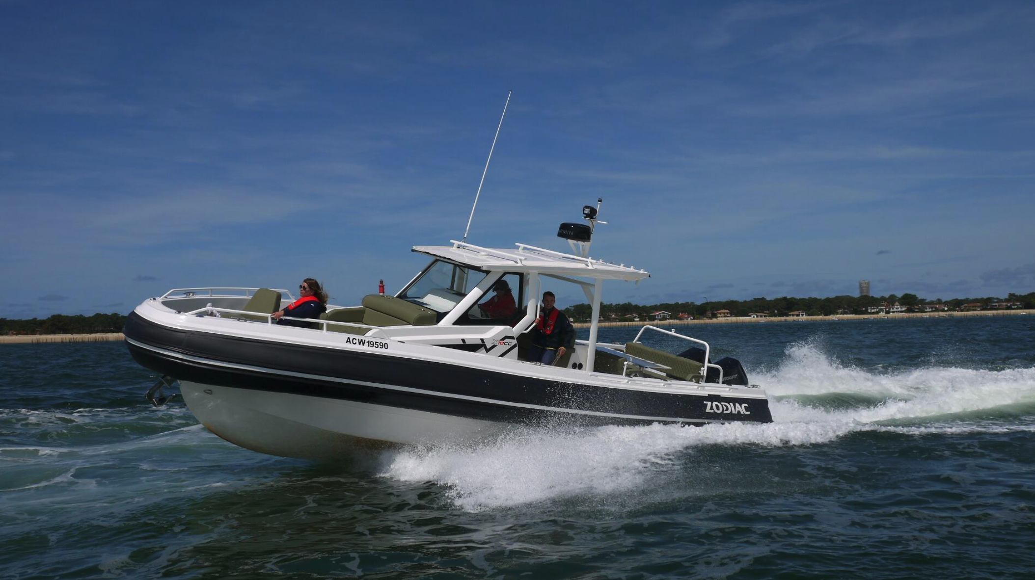 Zodiac Rethinks the Center Console with the X10CC