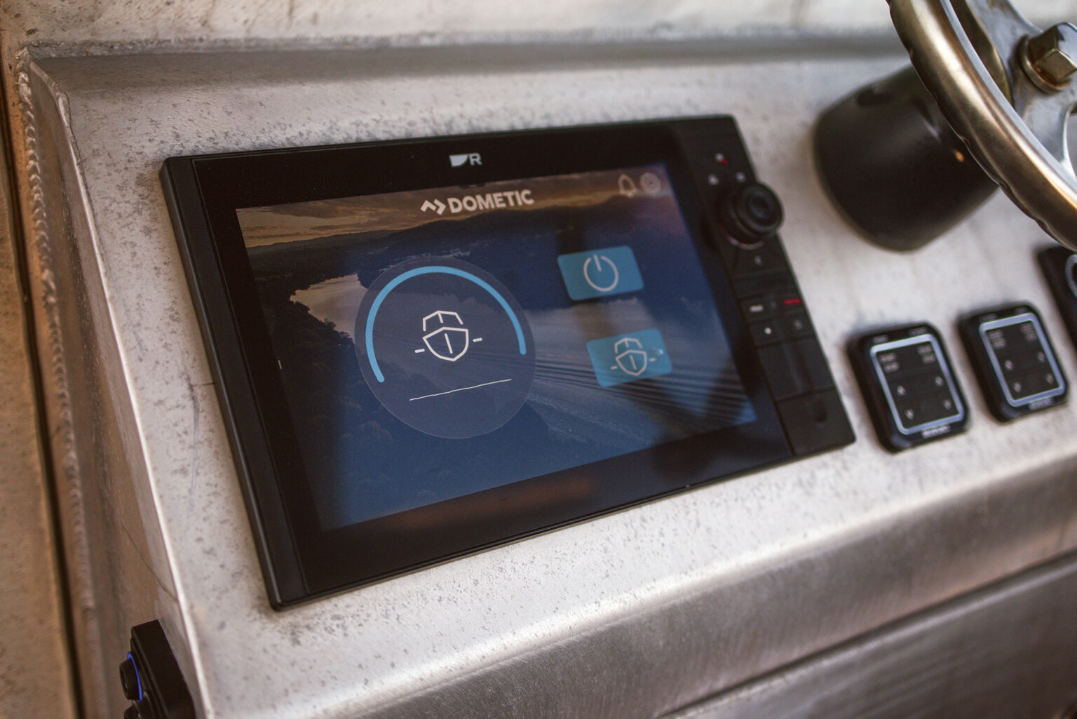 Dometic DG3 Gyro Review - Soundings Online