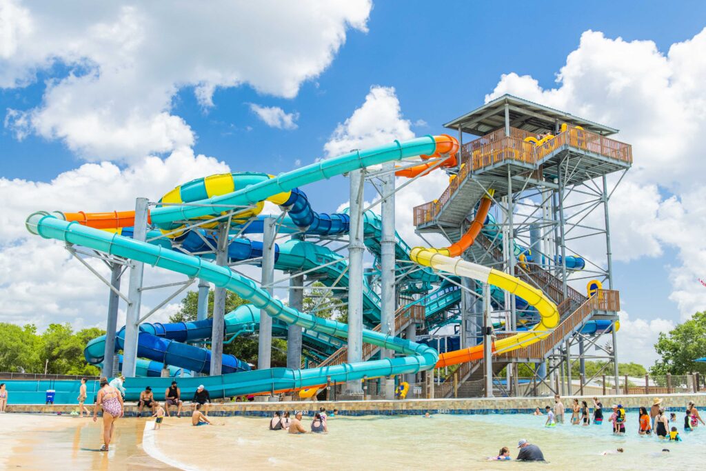 Waterslides in Texas | Splashway Waterpark