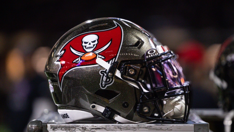 Tampa Bay Buccaneers add 2x Pro Bowl talent ahead of playoff run