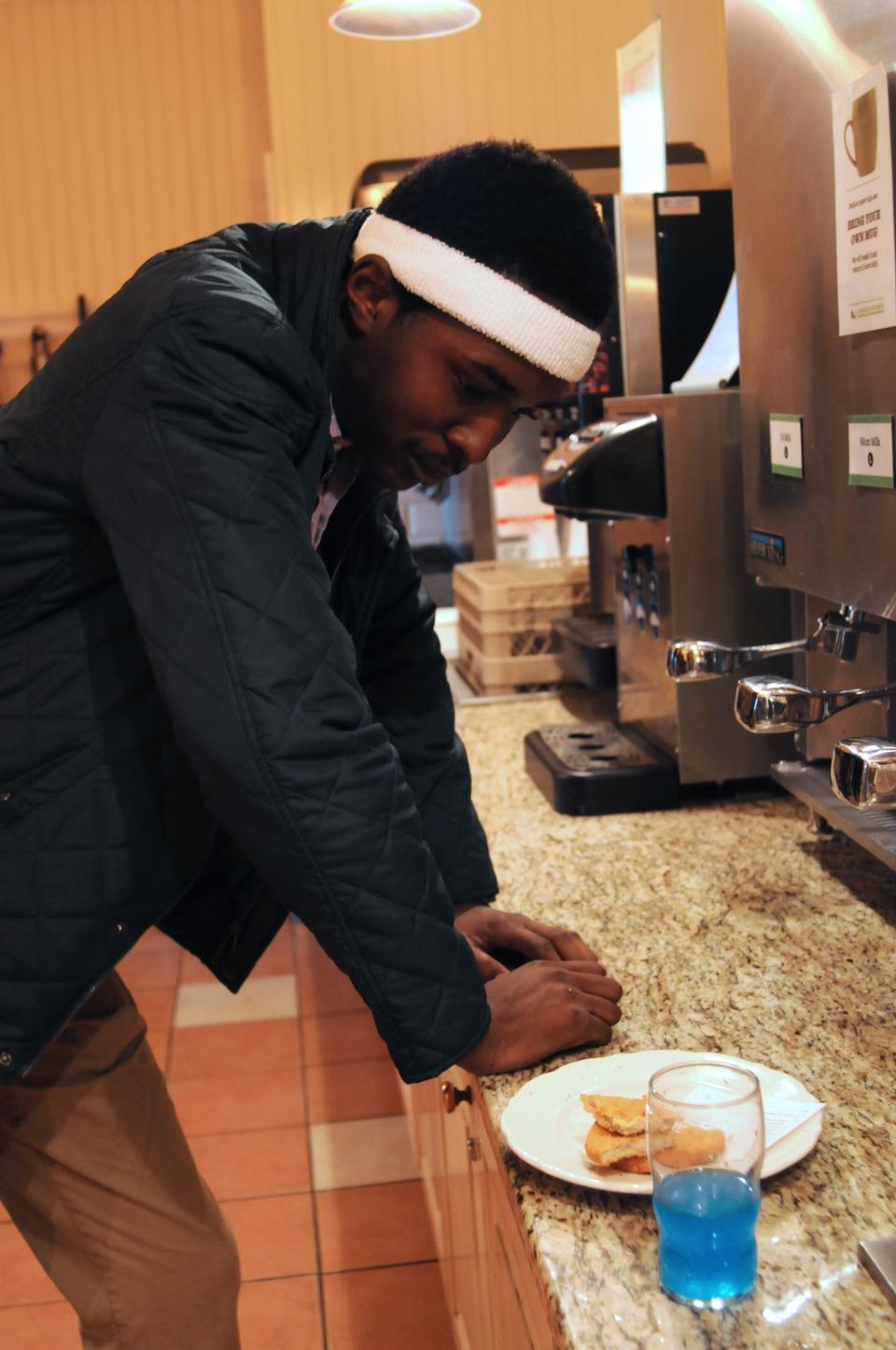 Chickwich Challenge 2012 | Magazine | The Harvard Crimson