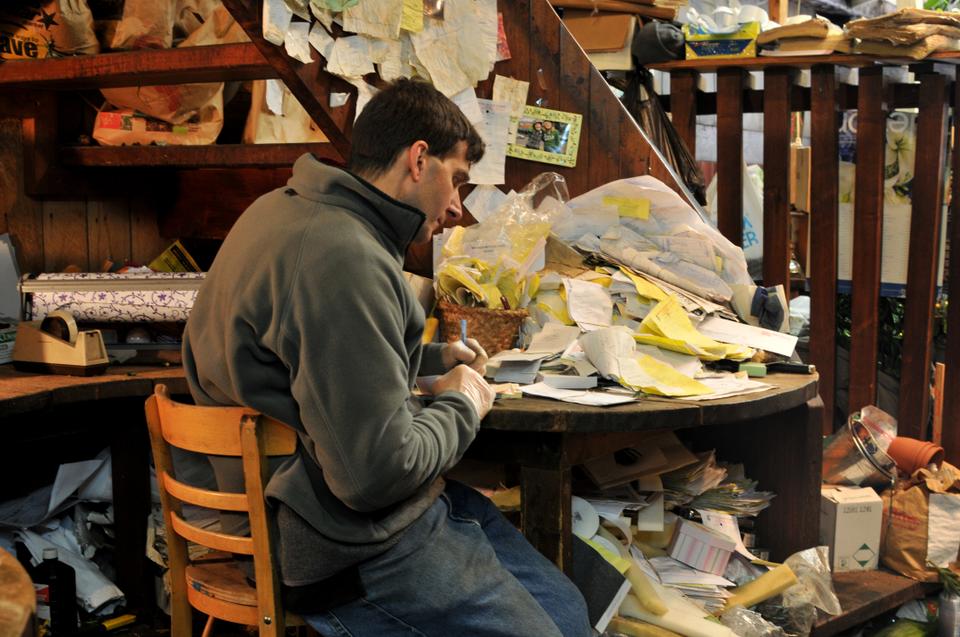 Brattle Street Florist | Magazine | The Harvard Crimson