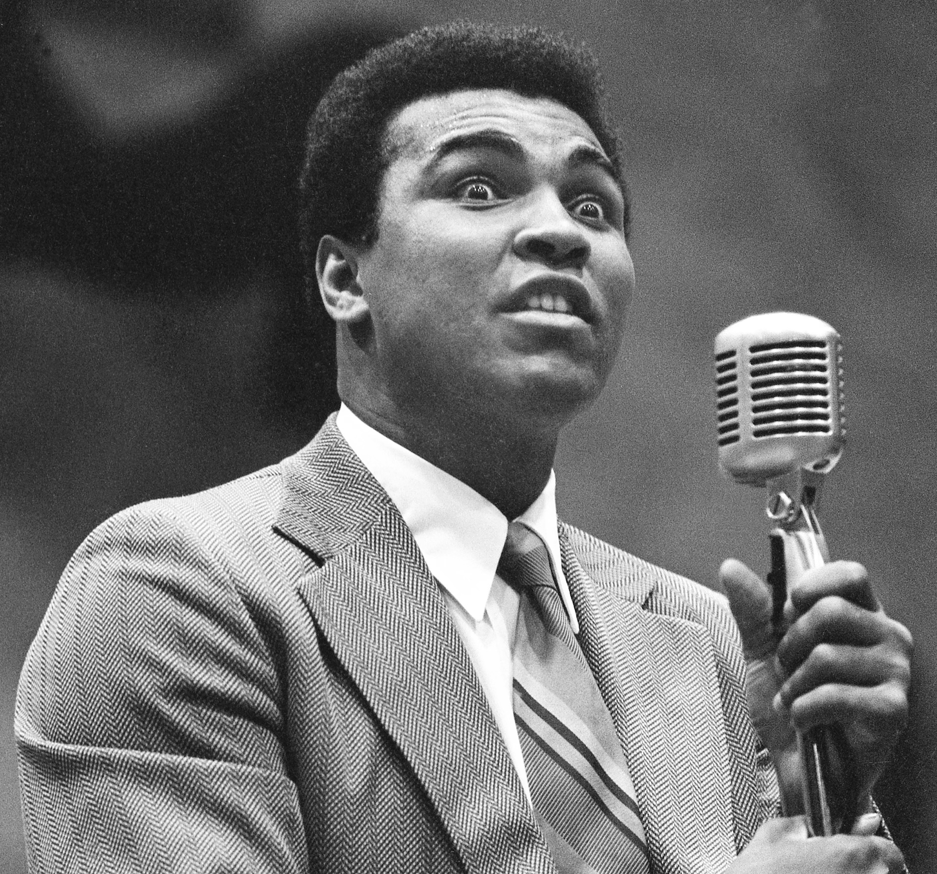 ‘Hilarious, Mesmerizing, Spellbinding’: Class of 1975 Recalls Muhammad ...