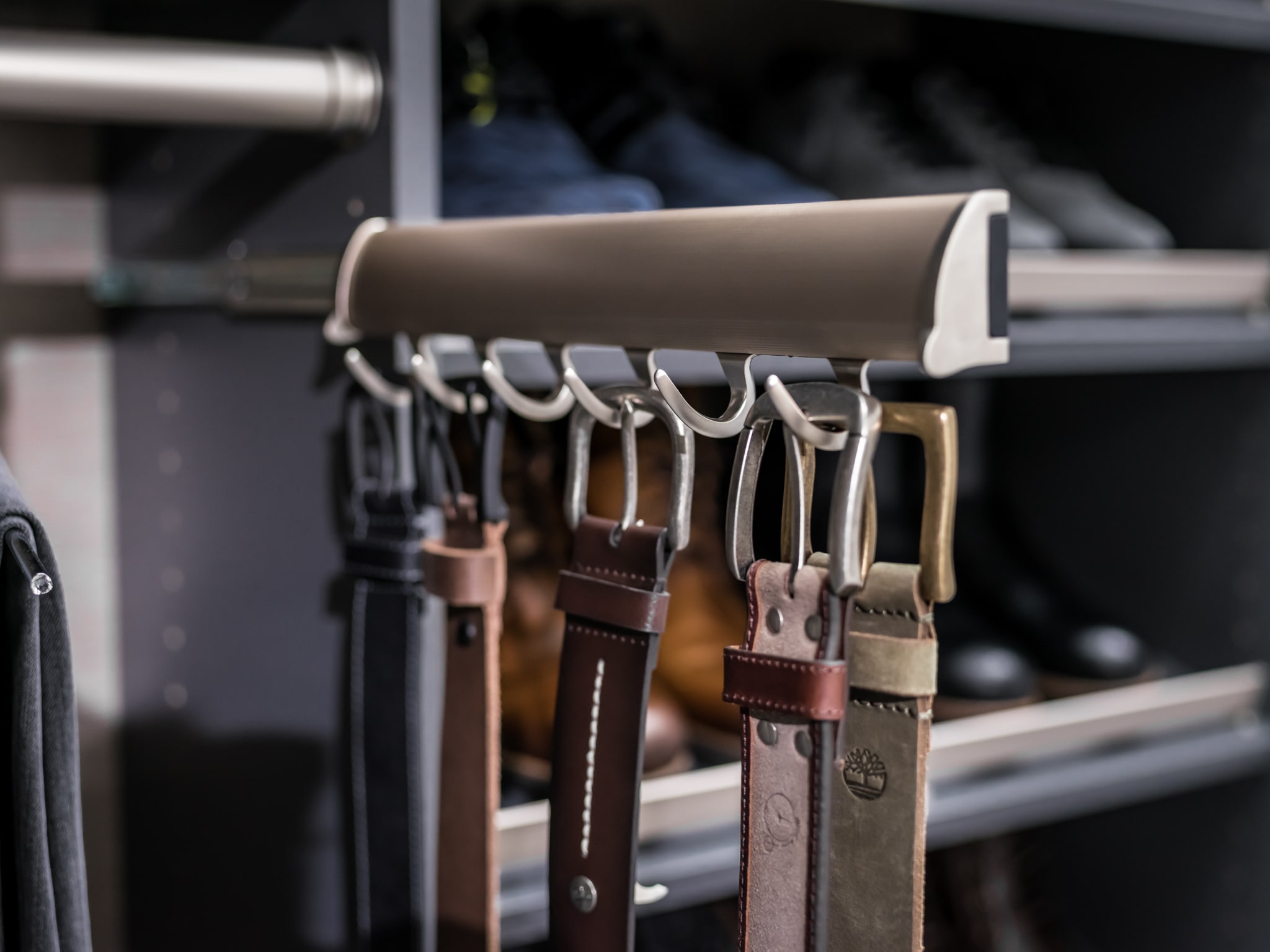 Slanted Shoe Shelves | EasyClosets