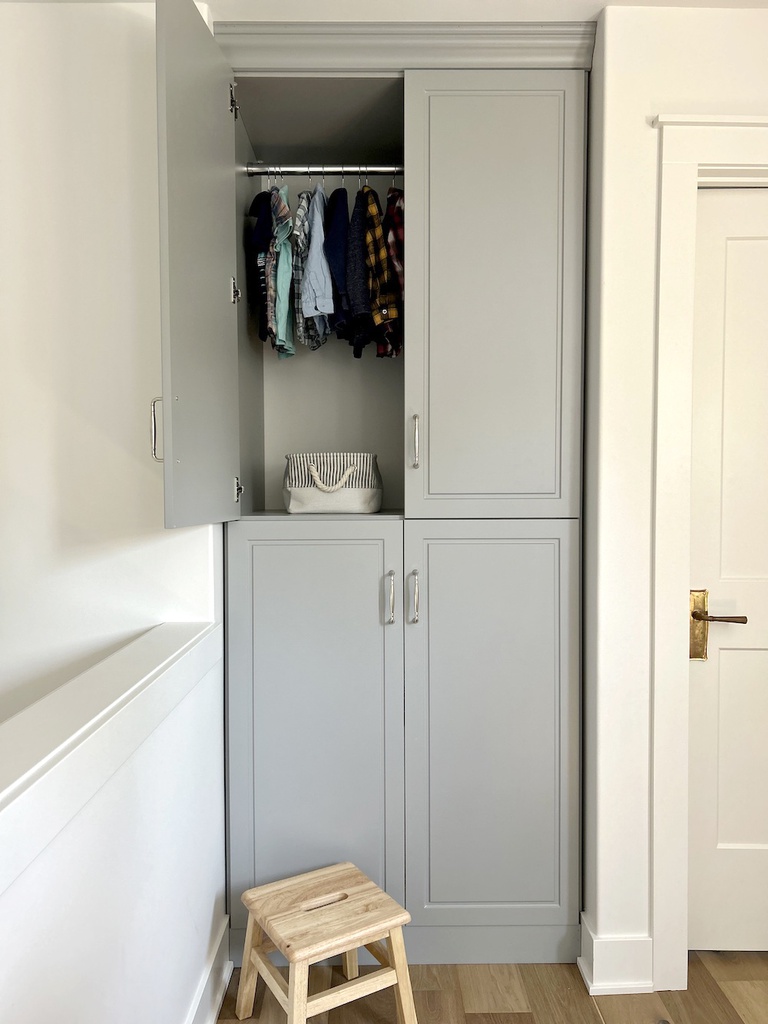 Hallway Organization | EasyClosets