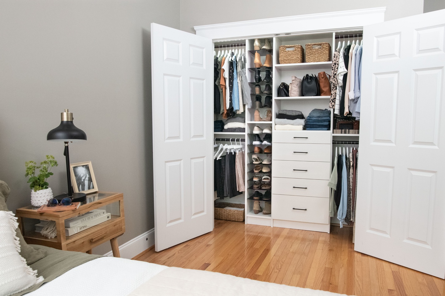 Custom Closet Organizers | Closet Systems & Organization | EasyClosets