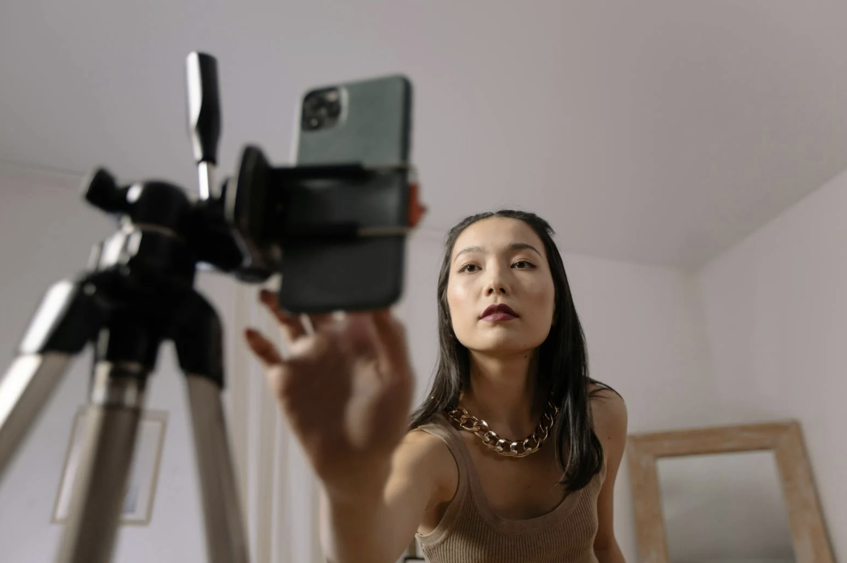 The Negative Effects of Social Media Influencers on Teens