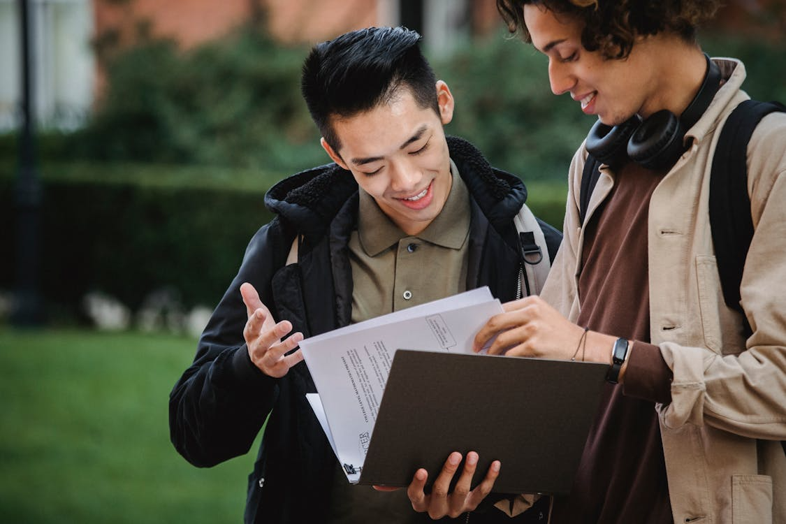 How to Make the Perfect Accepted College Instagram Post (With