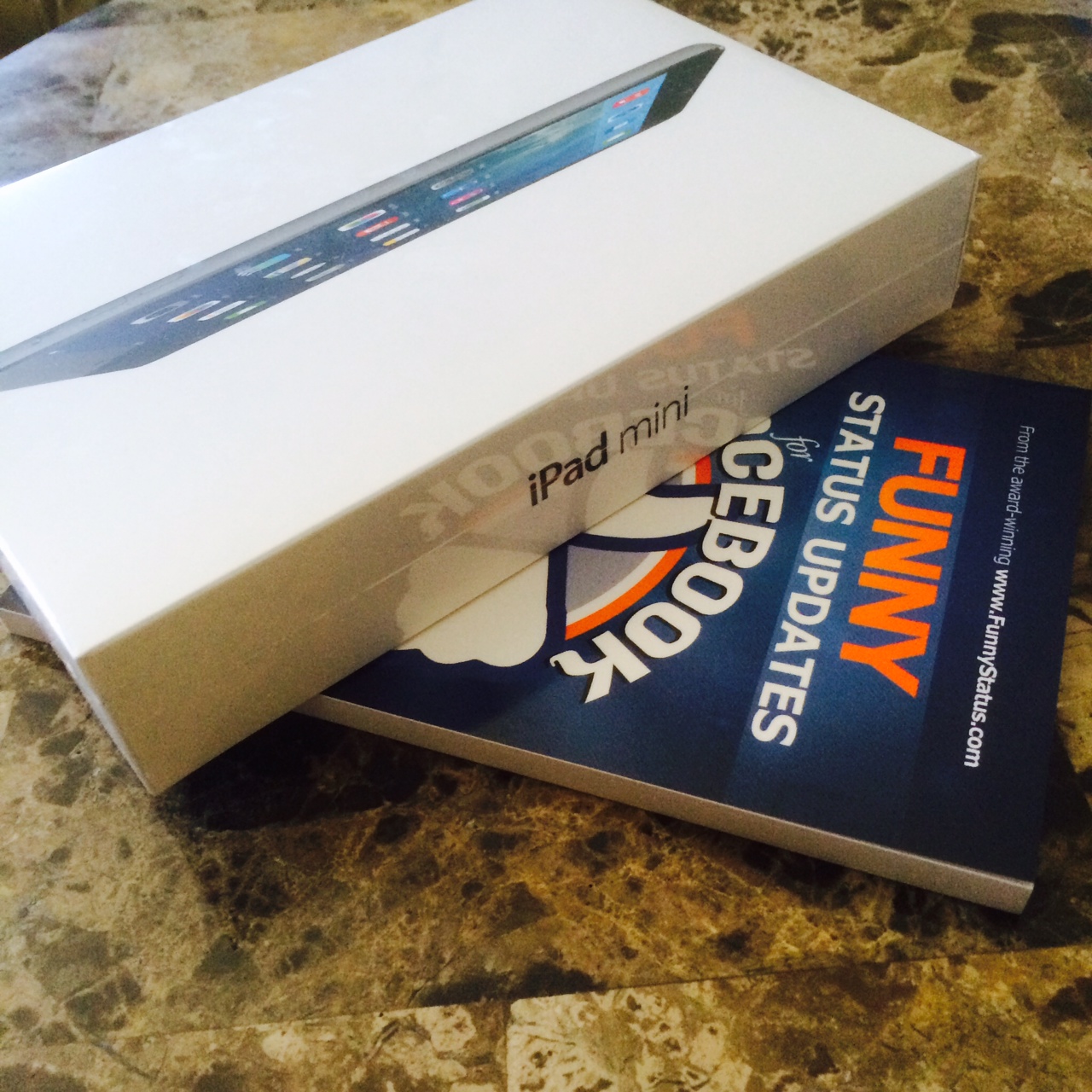 Win an iPad Mini from FunnyStatus.com