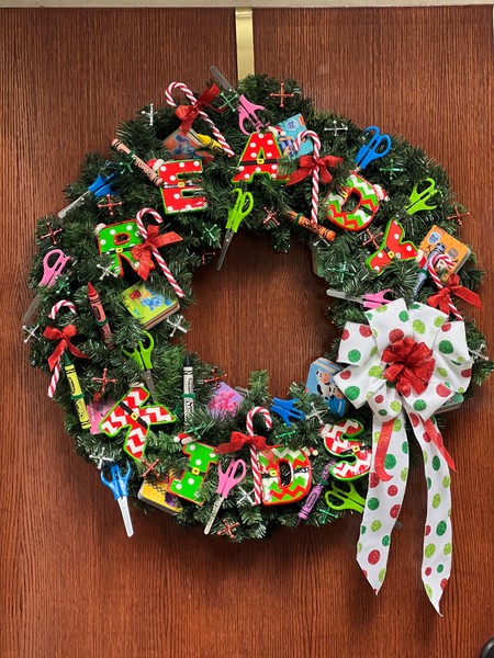 Give A Click for Communerosity Holiday Wreath Contest 2022 | Pen Air ...