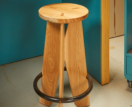 Simple Shop Stool | Woodworking Project | Woodsmith Plans