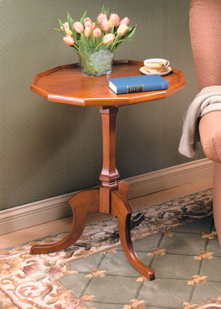 Tip & Turn Table | Woodworking Project | Woodsmith Plans