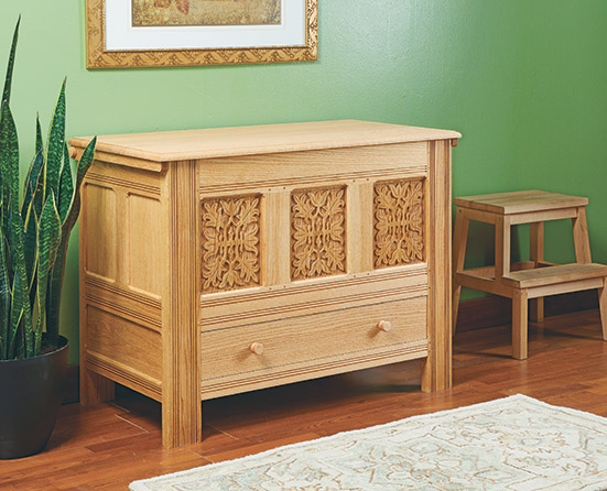 Hadley Chest | Woodworking Project | Woodsmith Plans