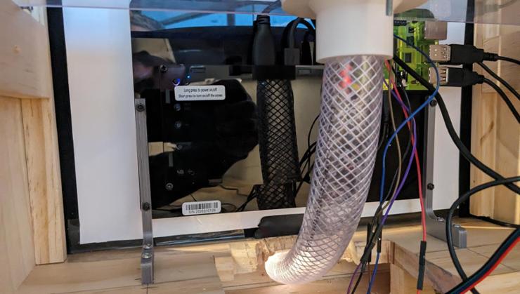 Showcase - Crow Feeder - Hamilton College