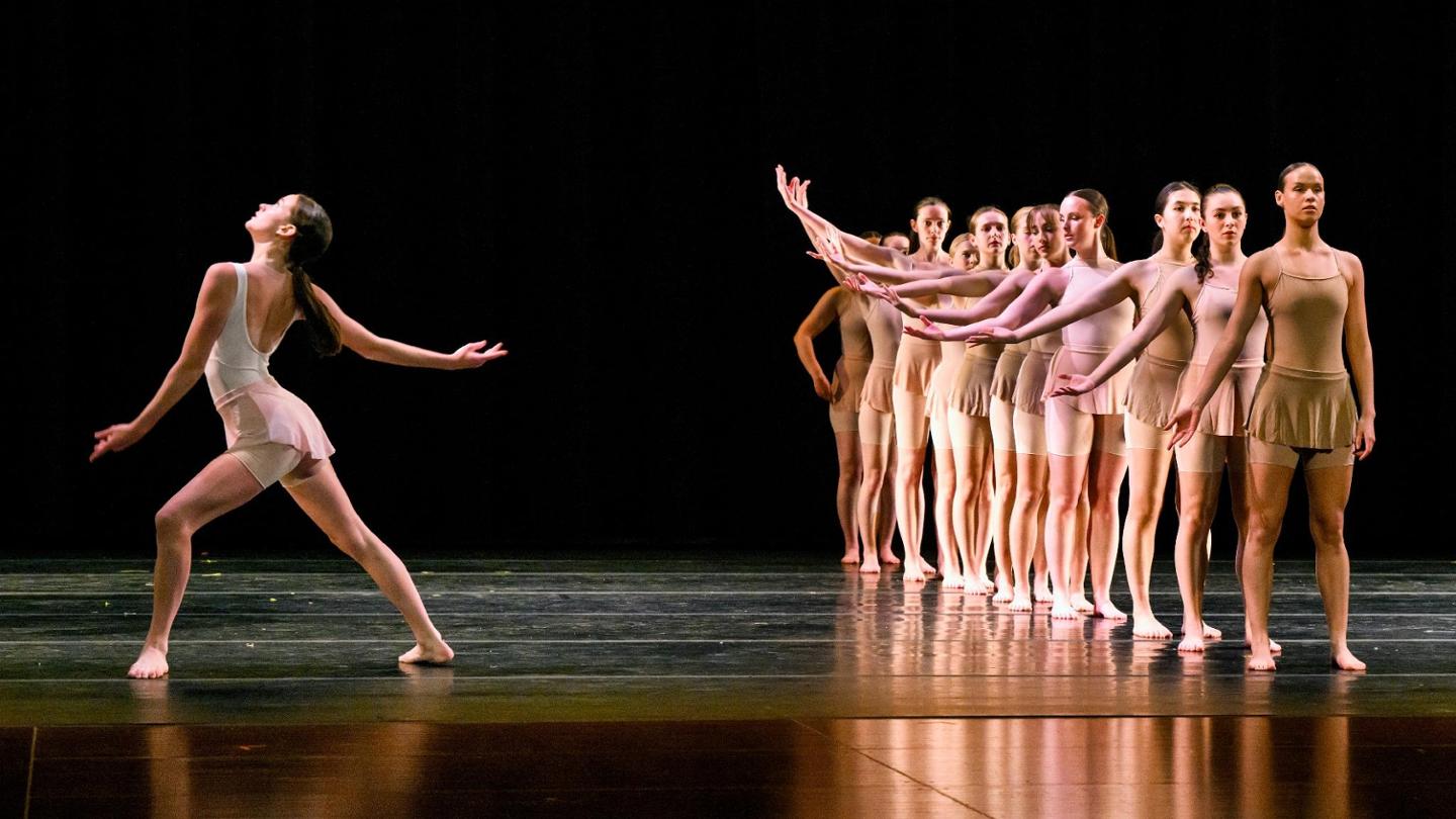 Campus Life - Campus Living - Campus Dining - Hamilton College