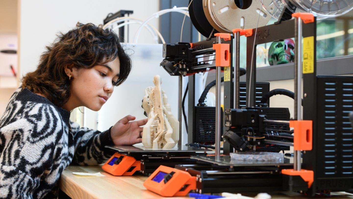 Burke Library: A Space of Creation - News - Hamilton College