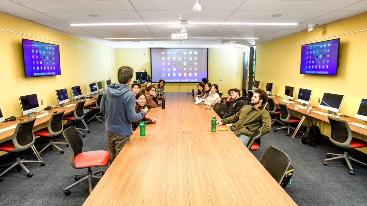 Burke Library: A Space of Creation - News - Hamilton College