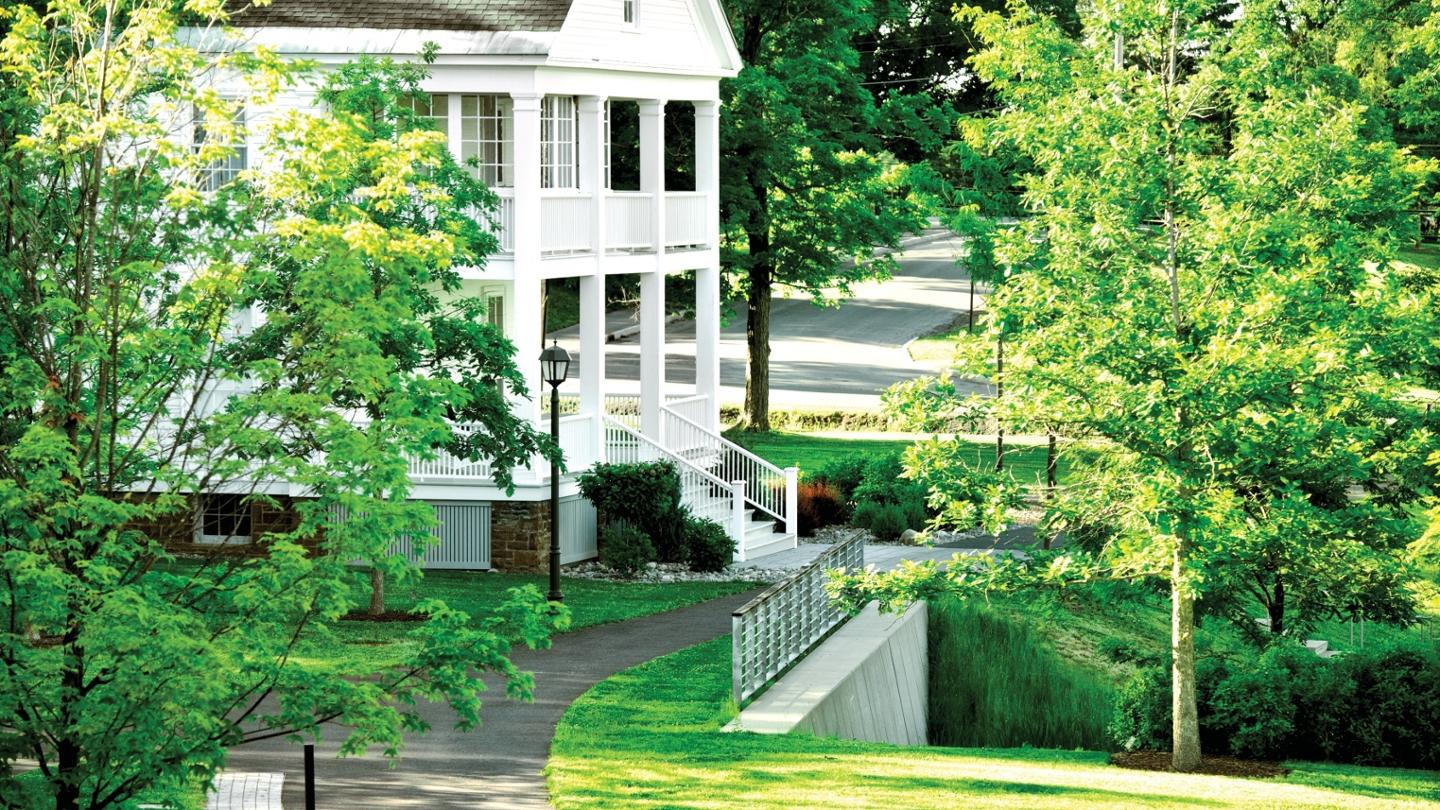 Alumni - Hamilton College