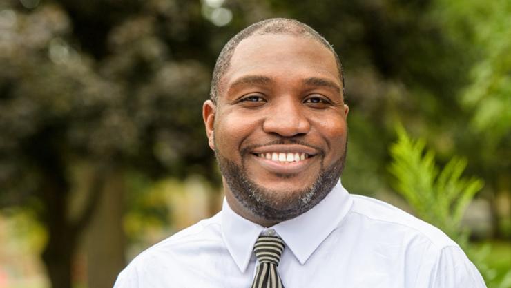 Edusei Publishes Article in Sound Studies Review - News - Hamilton College