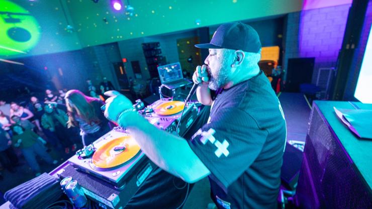 From Beats to Tradition: Tolles Lecture Celebrates Indigenous Culture ...