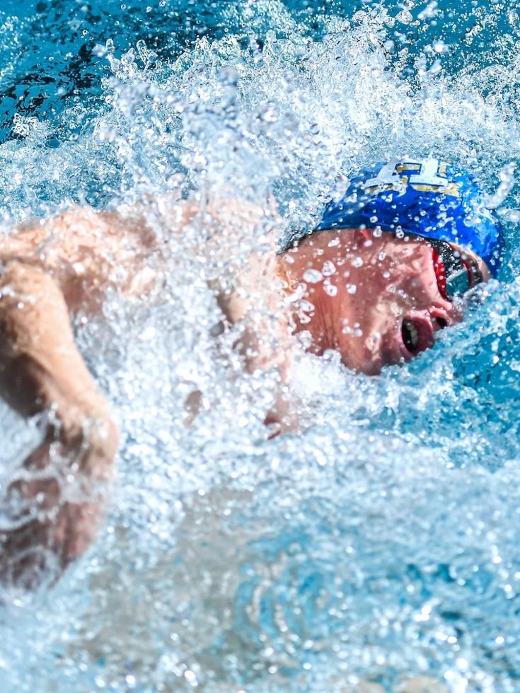 Looking Back at the Best Winter Sports Pics - News - Hamilton College