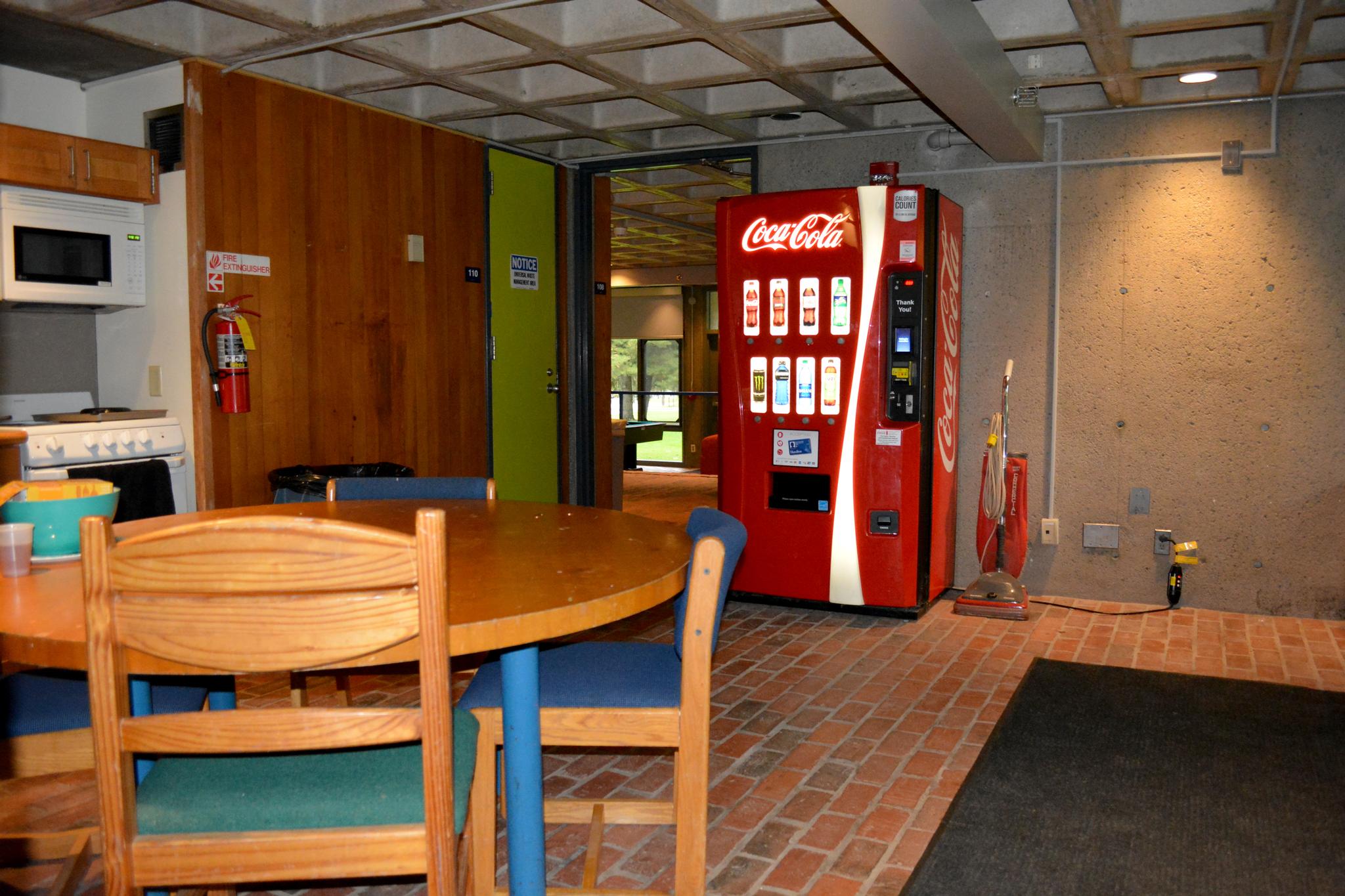 Campus Life - Where to Live - Residence Halls - Major - Hamilton College