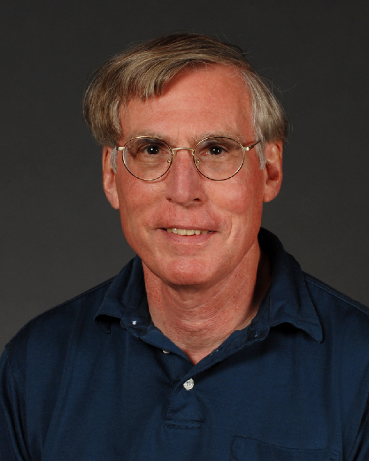 Kelly Publishes Book Review - News - Hamilton College