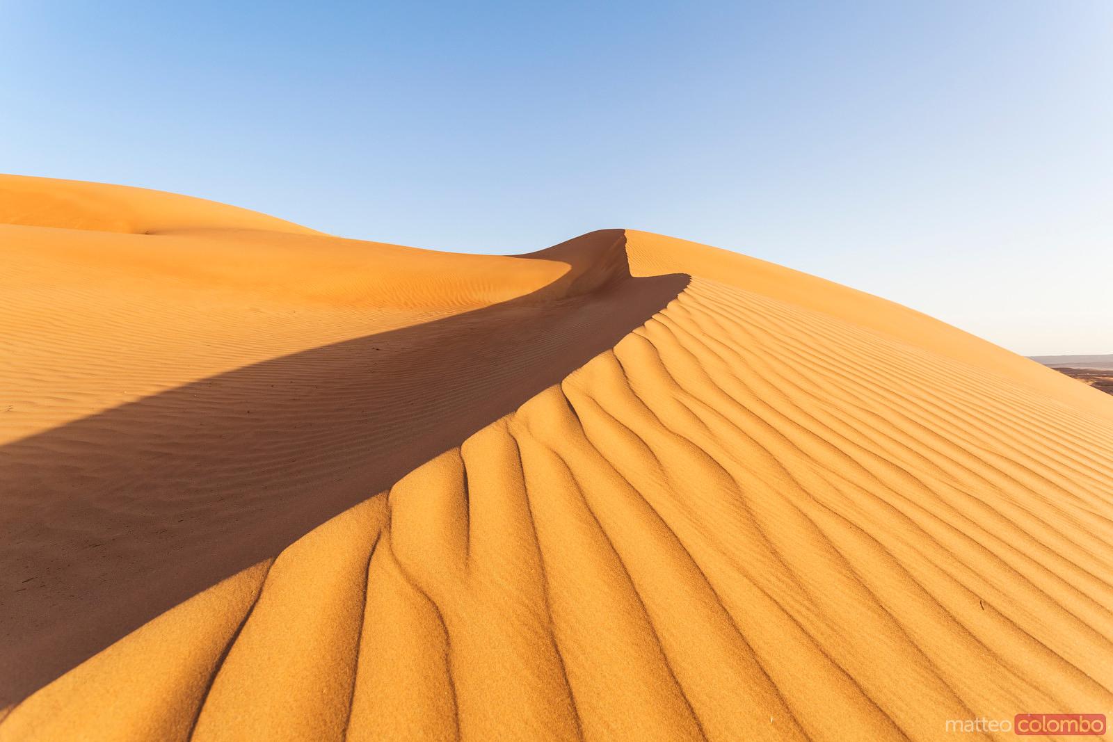 Matteo Colombo Travel Photography | Sand dunes at sunset, Wahiba sands ...