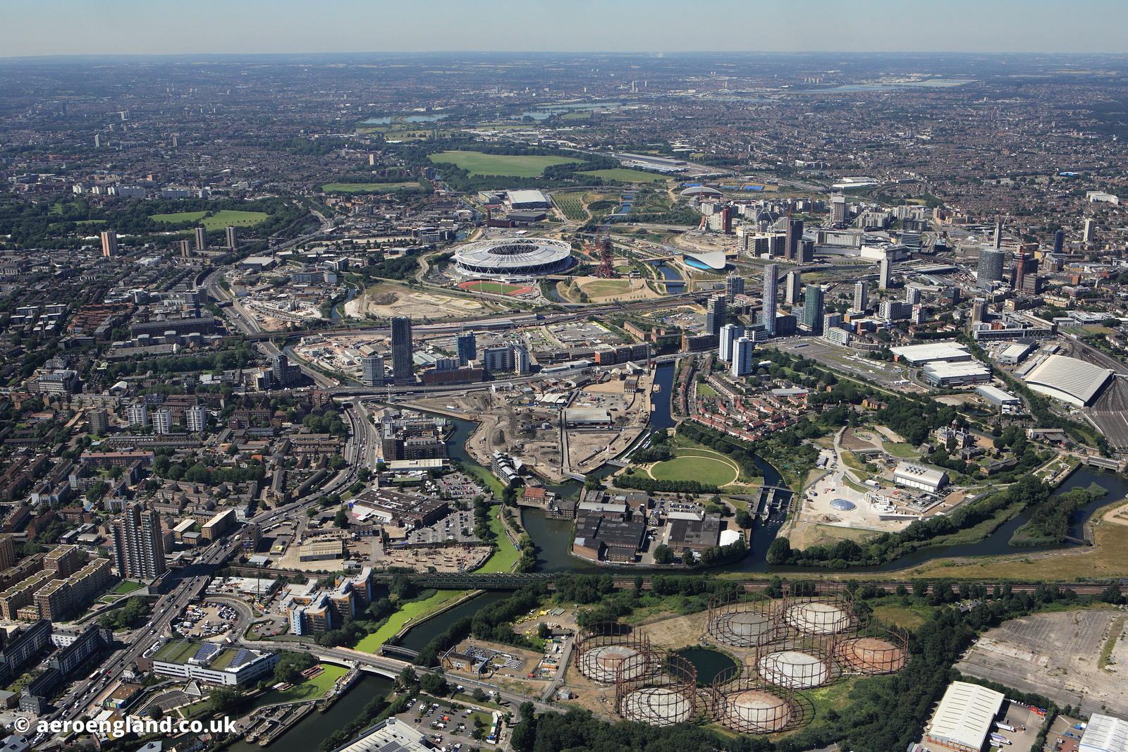 aeroengland | Lea Valley London looking along the Lea Valley