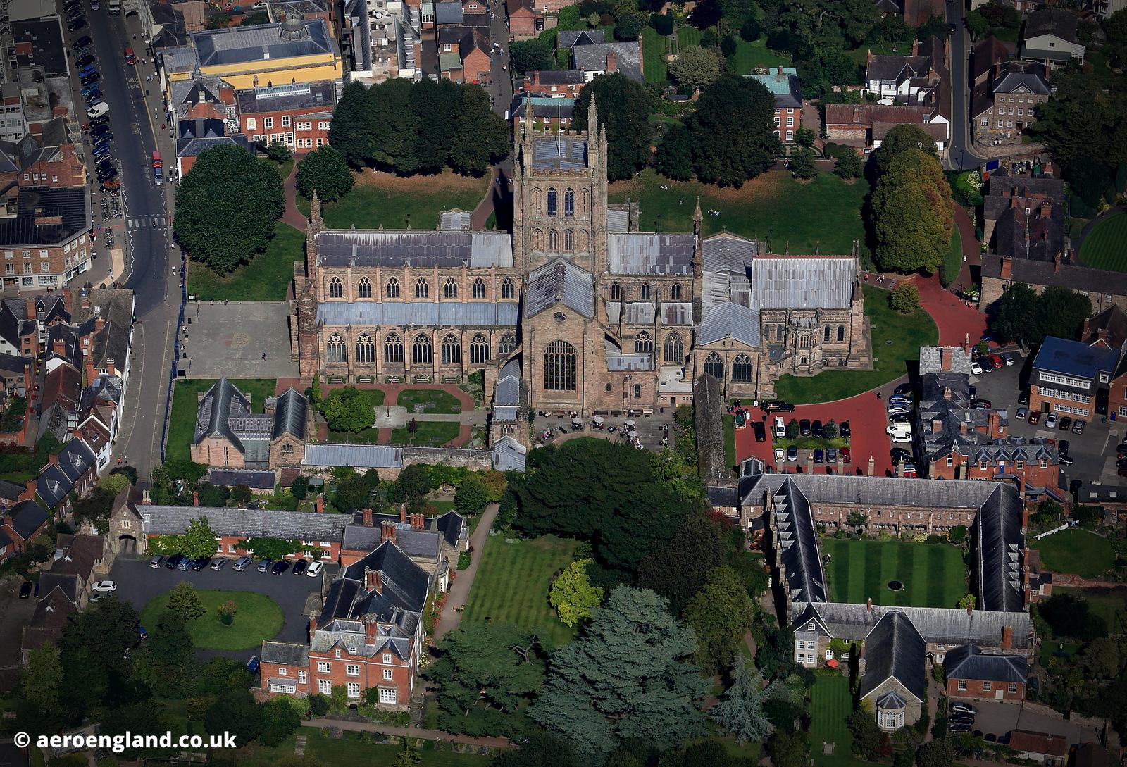 aeroengland | aerial photograph of Hereford Cathedral Herefordshire ...